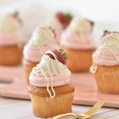 cakealicious : : . | Kids Cakes | Specialty Cakes | Cup Cakes ...